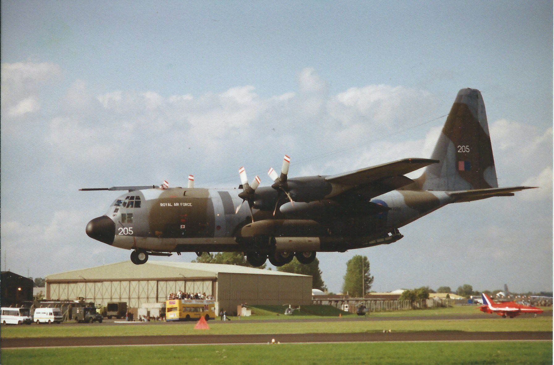 C130 Hercules – Royal Air Force Flight Engineer & Air Engineer Association
