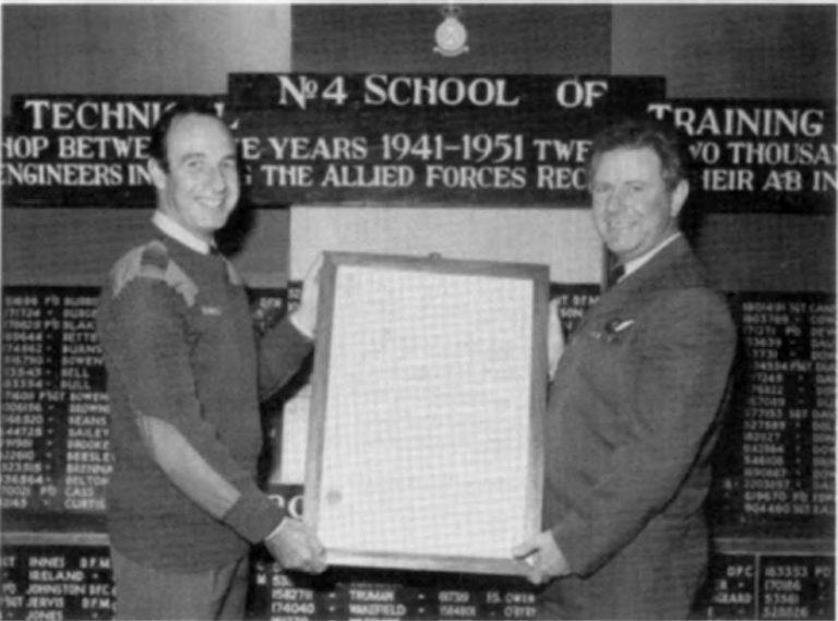 The Flight Engineer Memorial – Royal Air Force Flight Engineer & Air ...