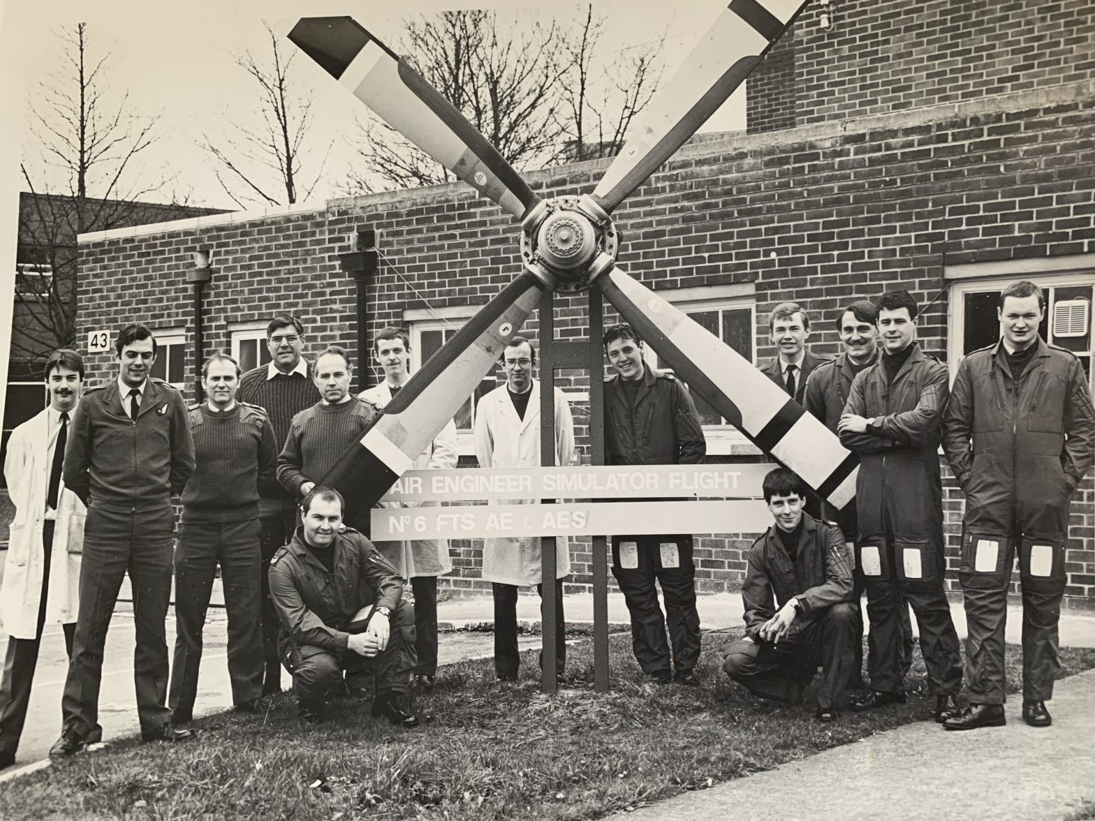 The History of the Air Engineer – Royal Air Force Flight Engineer & Air ...