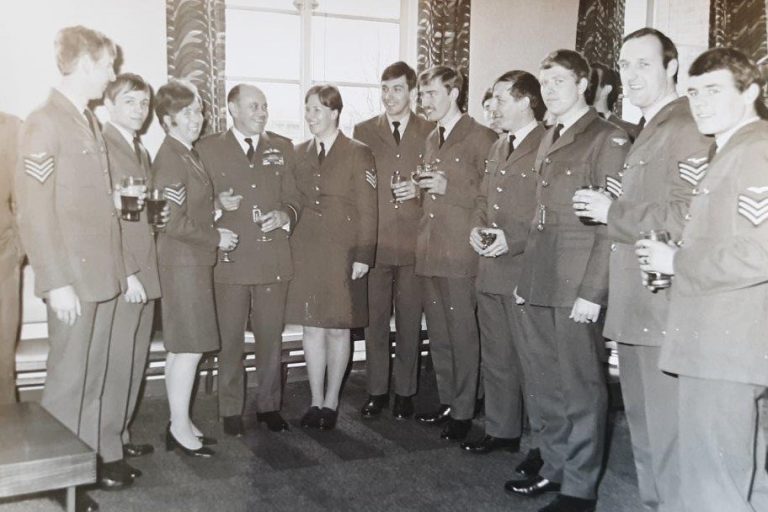 Air Electronics & Air Engineer School RAF Topcliffe – Royal Air Force ...